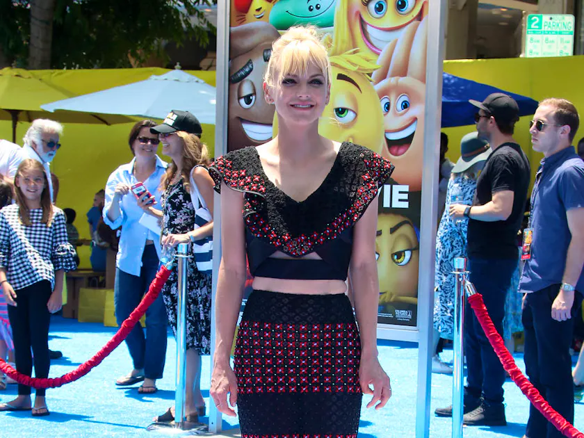 People: Anna Faris révèle le combat de son fils contre la maladie ...