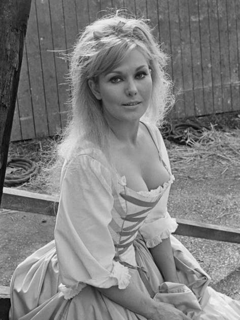 #MeToo-Botschaft und Trump-Kritik: Hitchcock-Muse Kim Novak wird 85 ...