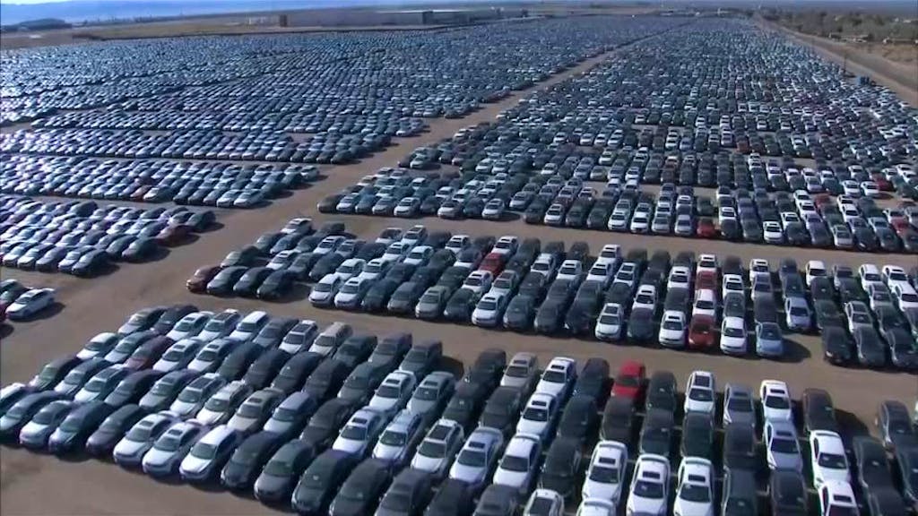 Hektarweise: VW lagert Tausende Dieselskandal-Autos