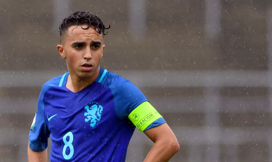 Eredivisie: L'Ajax assume le sort de Nouri, victime d'un malaise ...