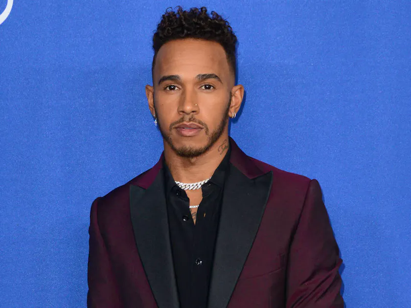 Spettacolo: Lewis Hamilton canta nella nuova hit di Christina Aguilera ...