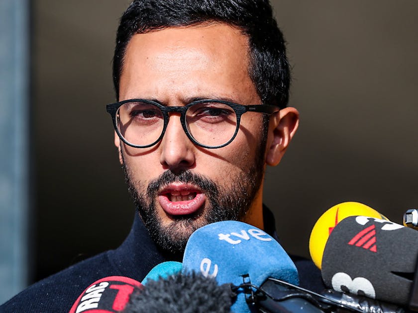 Spanien: Rapper Valtònyc wird nicht ausgeliefert | blue News