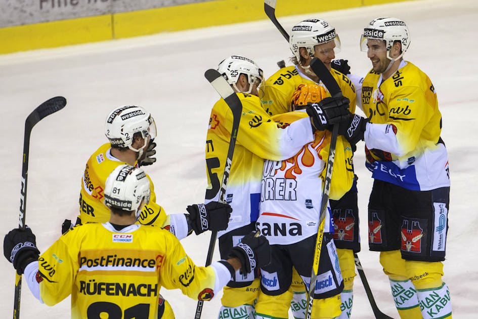 I due match di NL: Il Berna aggancia lo Zugo, perdono i Tigers | blue News