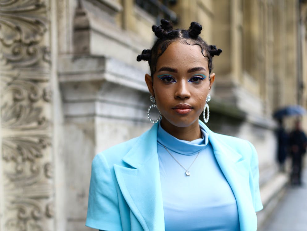 Mode. Tendances femme: 3 accessoires indispensables cet automne.