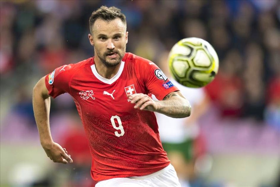 Calcio: Seferovic lascia il ritiro | blue News