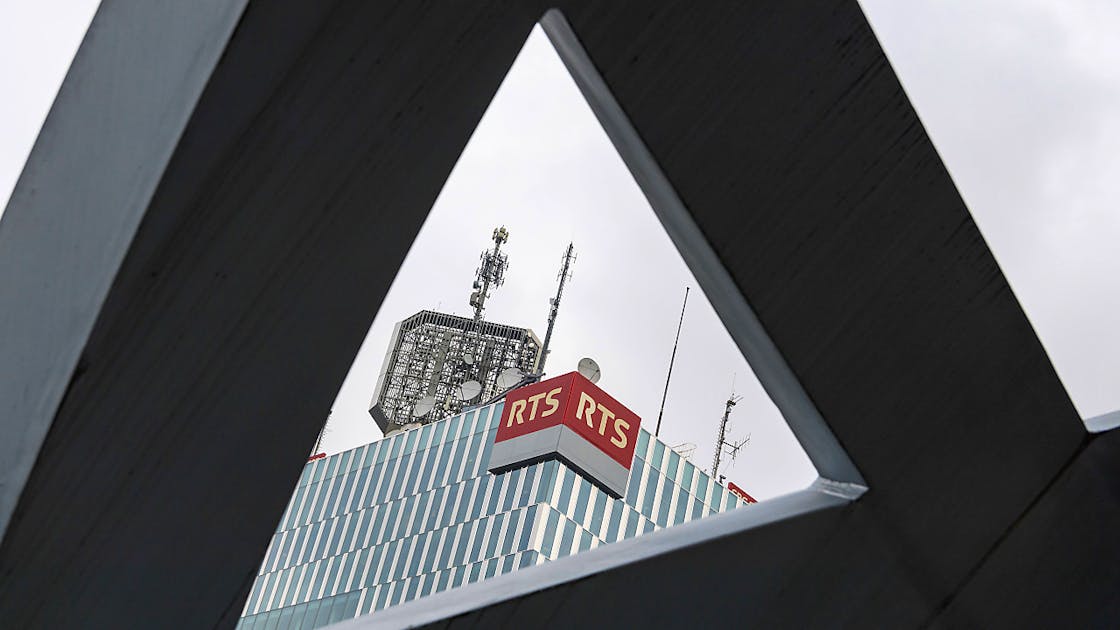 Média: RTS: nouveau bâtiment sur le site de l'EPFL | blue News