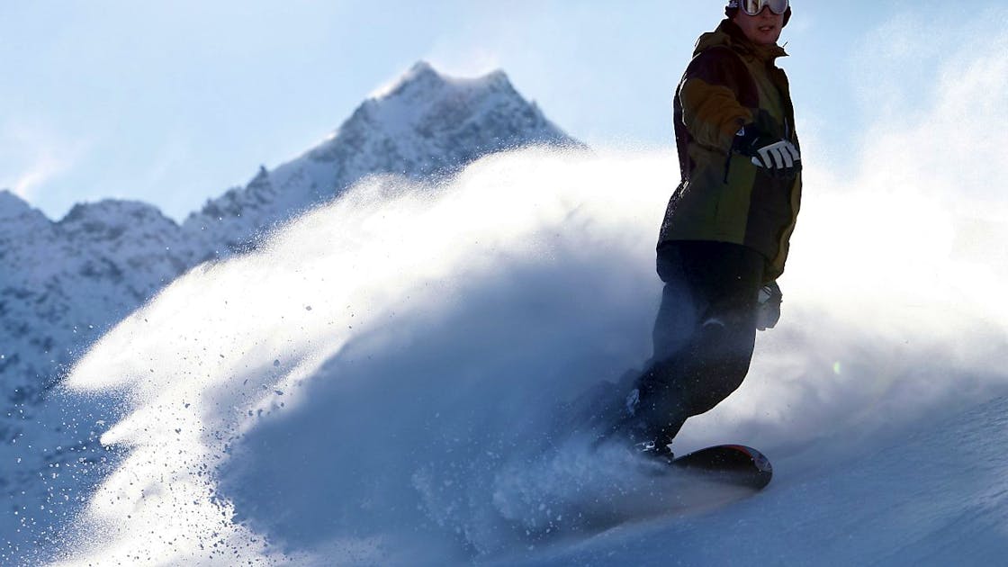 Avalanche: Mort d'un snowboardeur à Engelberg (OW) | blue News