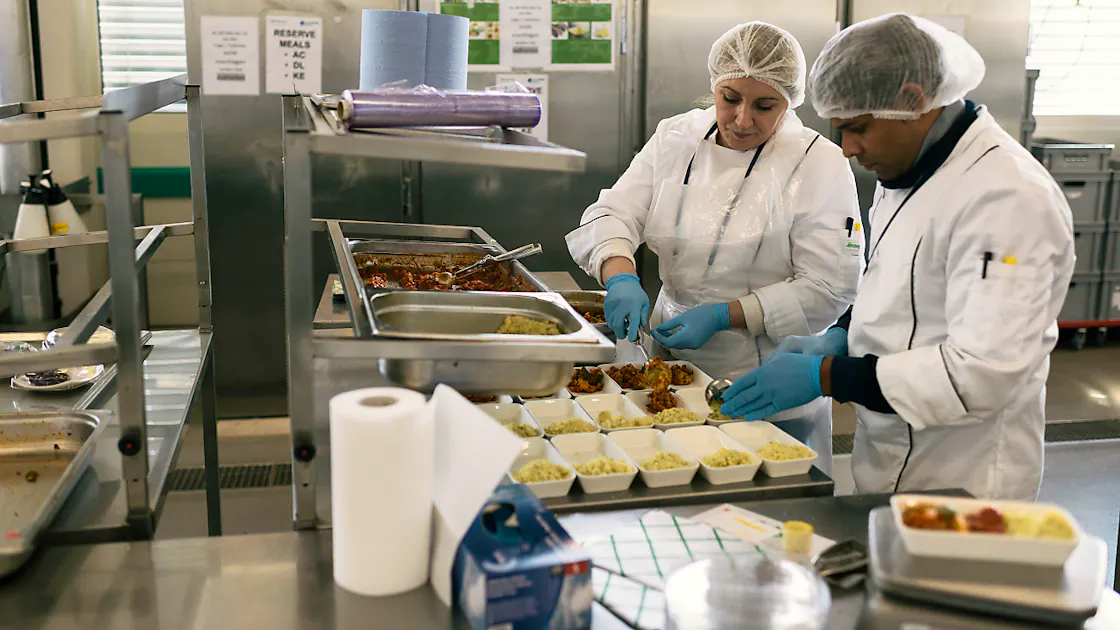 Airline-Catering: Gategroup kauft Lufthansa-Catering | blue News