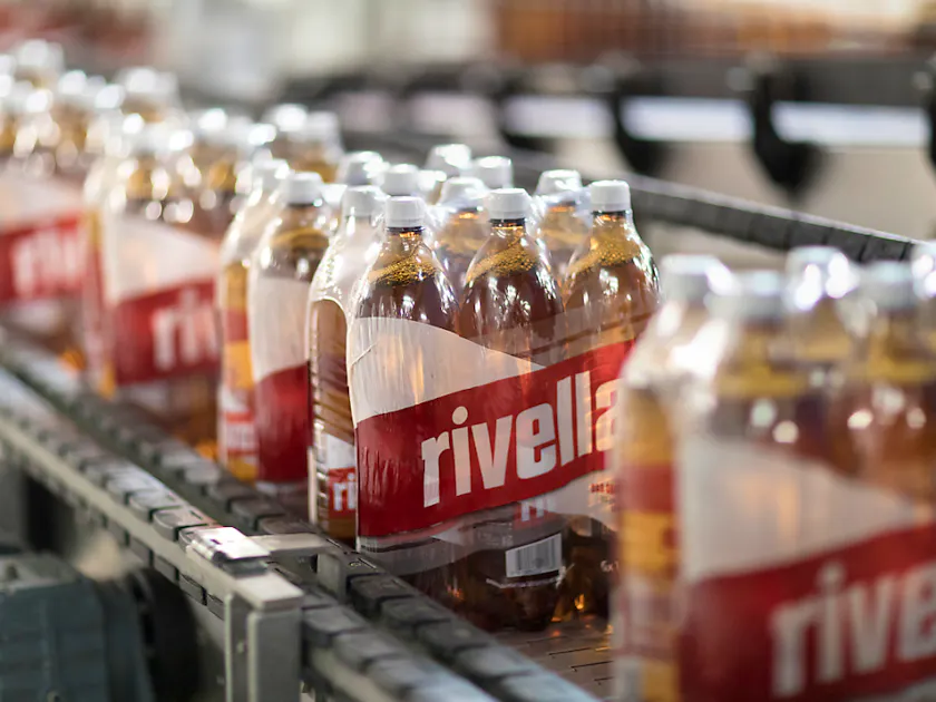 Getränkeindustrie: Rivella kann vor allem in Holland zulegen | blue News