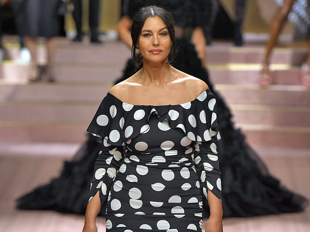 Mode La Fille De Monica Bellucci Et Vincent Cassel Devient égérie Dandg