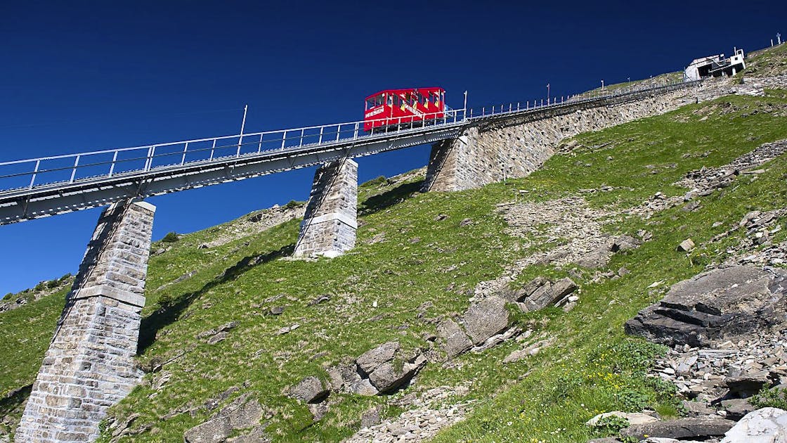 Bahnen: Niesenbahn evakuierte 300 Gäste wegen Panne | blue News