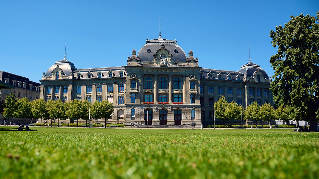18'250 Studierende starten an der Uni Bern ins Herbstsemester