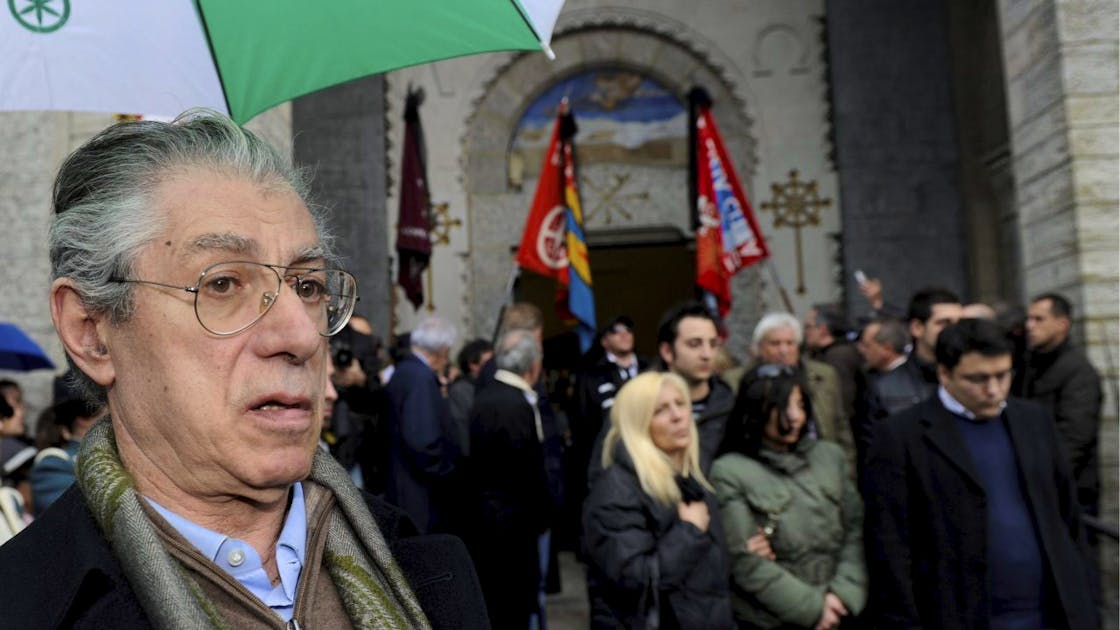 Italia: Non paga il ristorante, denunciato il figlio di Bossi | blue News