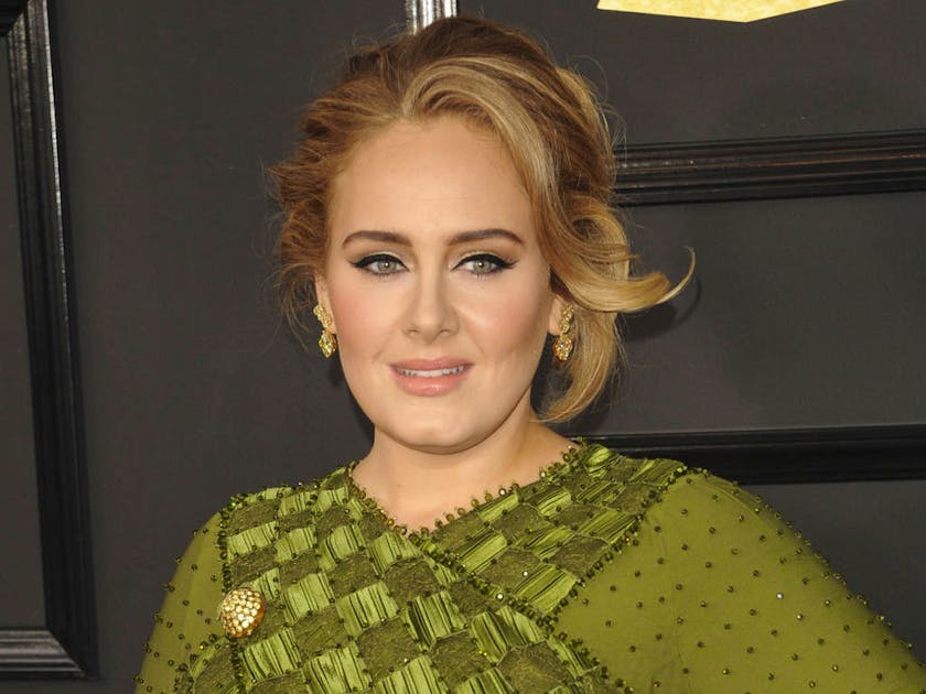 Spettacolo: Adele dimagrita: «Ha perso 30 chili per amore di suo figlio ...