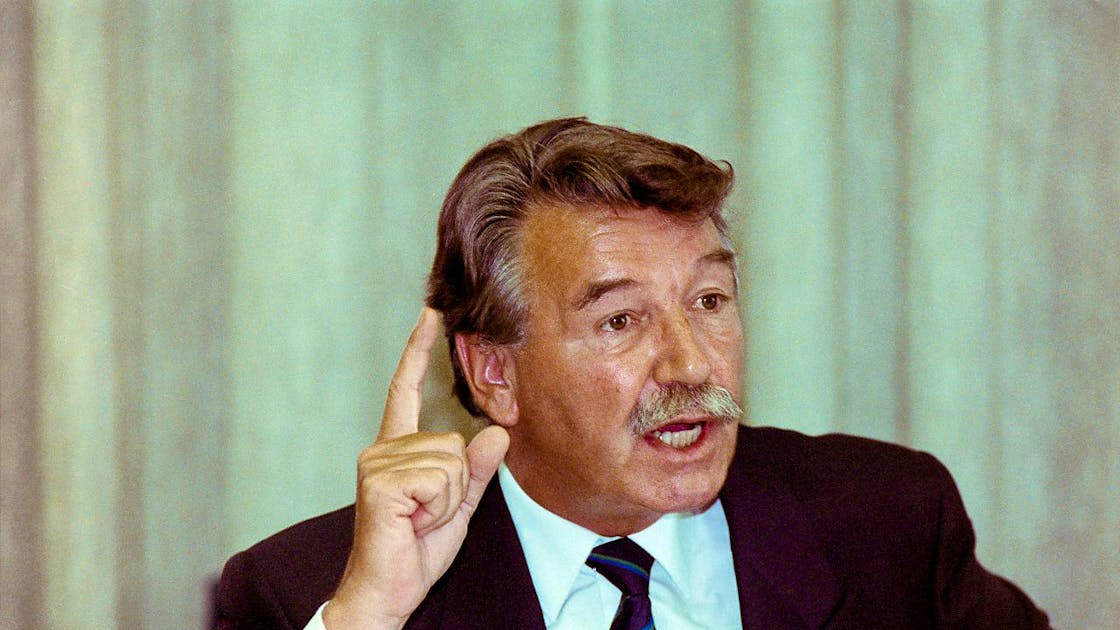 Carnet noir: L'ancien conseiller fédéral René Felber est décédé | blue News