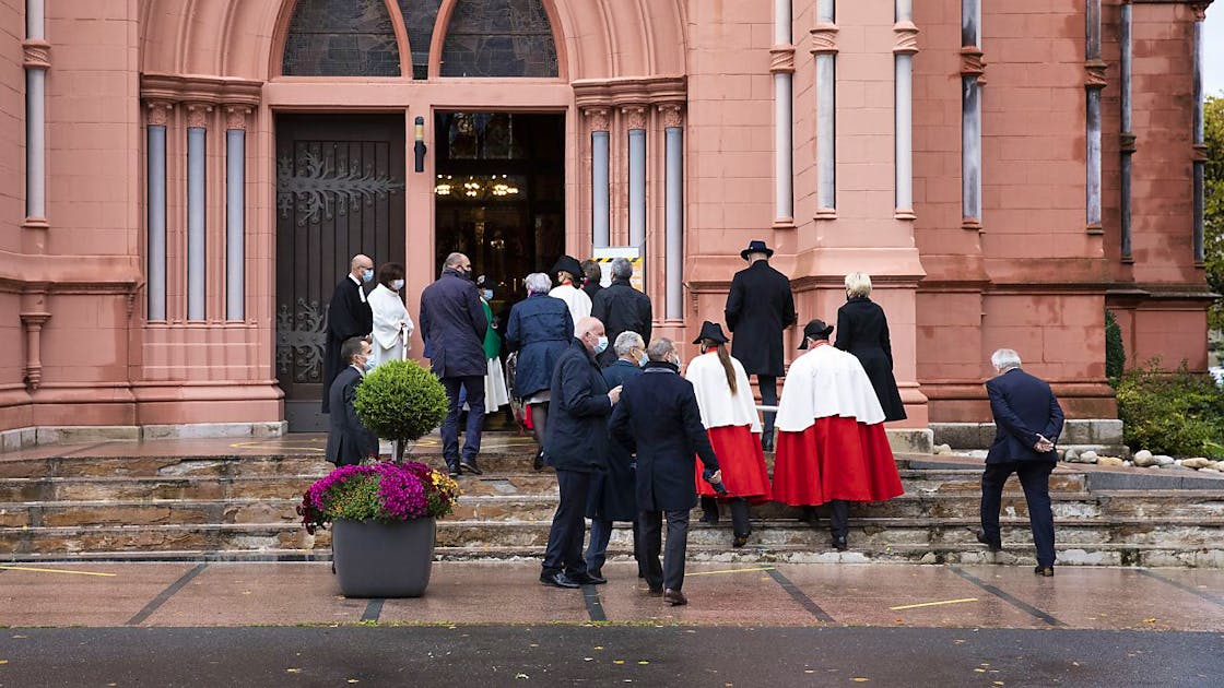 Carnet noir: Cérémonie pour René Felber à Neuchâtel | blue News