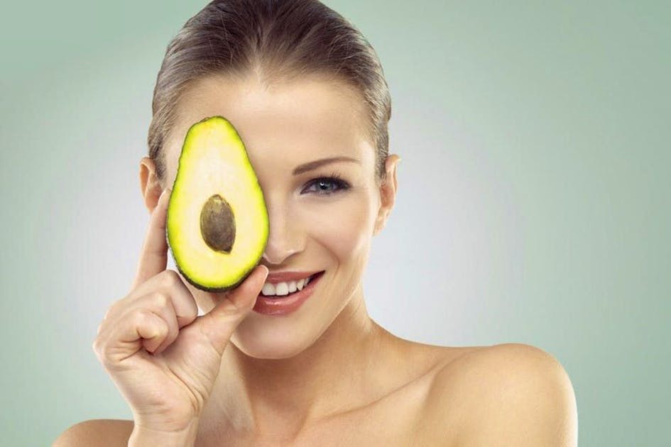 Santé et beauté: Comment l'alcool affecte notre peau – un expert nous ...