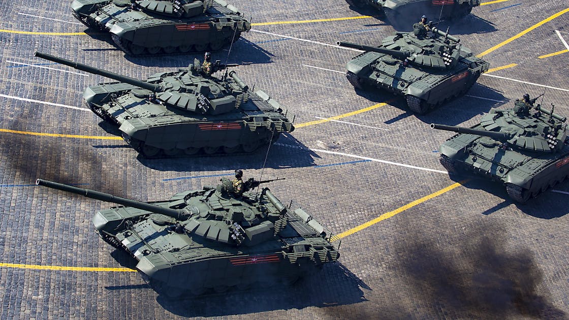 Russie: Des chars russes pour une demande en mariage | blue News