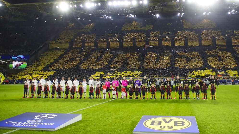 Champions League. BVB-Fans begeistern vor PSG-Spiel mit gigantischer ...