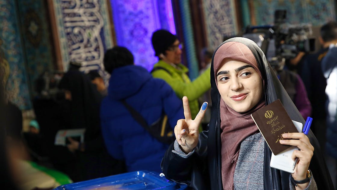 Iran: Iraner wählen neues Parlament | blue News