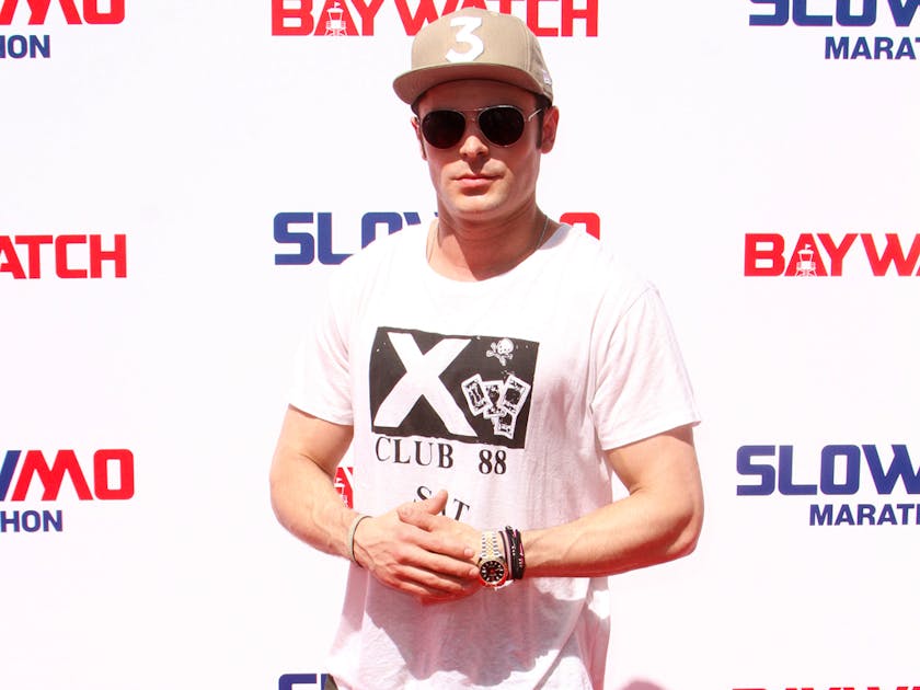 Spettacolo: Zac Efron dice addio ai muscoli: «Mai più come in Baywatch ...