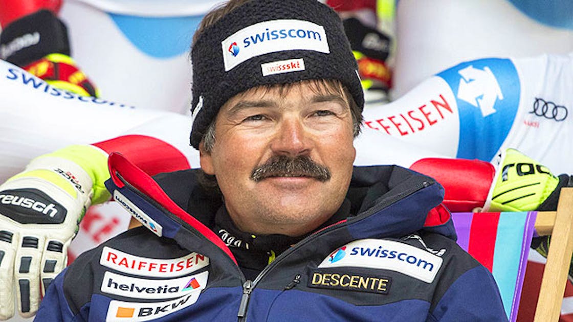 Interview: Cheftrainer Tom Stauffer: «Nun sind wir die Gejagten» | blue ...