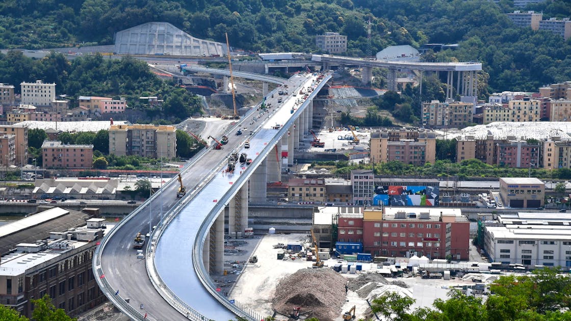 Collaudo nuovo ponte. Ponte Genova: 54 tir per collaudo.