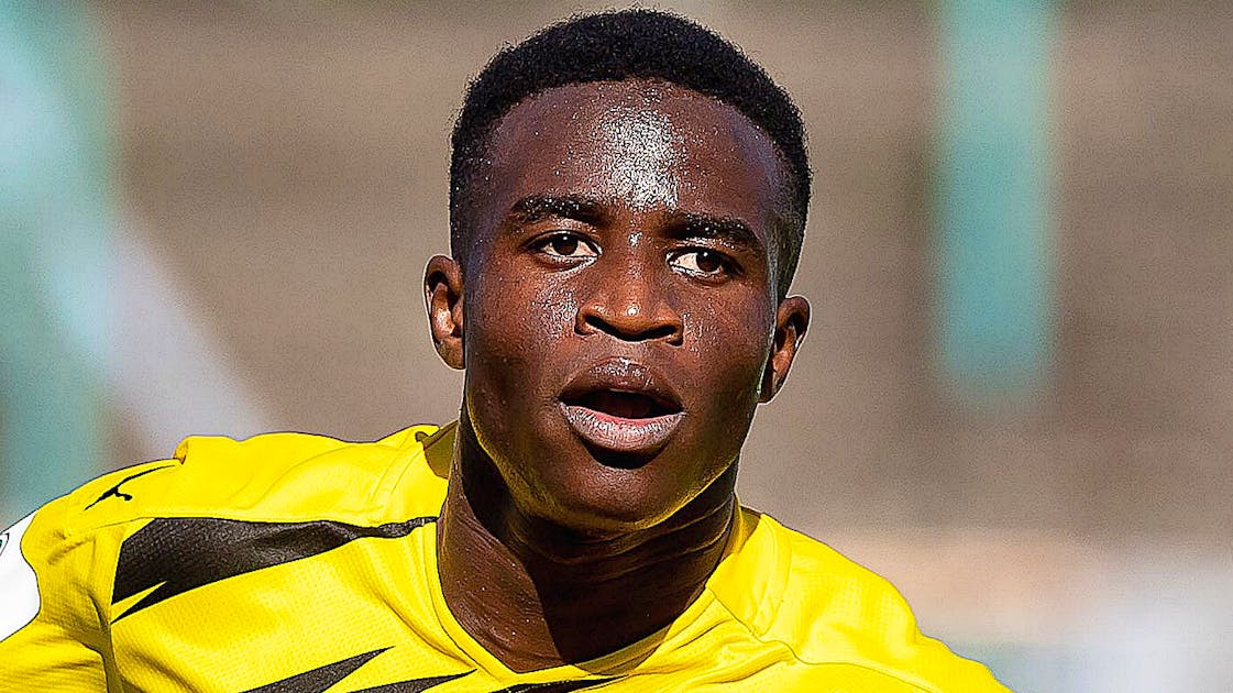Borussia Dortmund: «Wunderkind» Moukoko in der U19-Bundesliga gleich ...