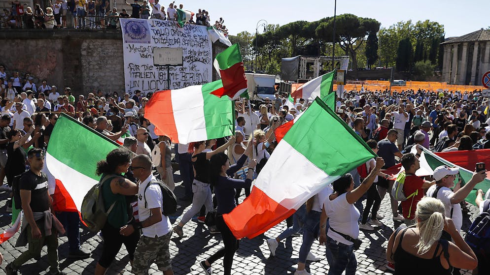 Italien. Protest gegen Corona-Politik in Italien – Rom mahnt zur ...