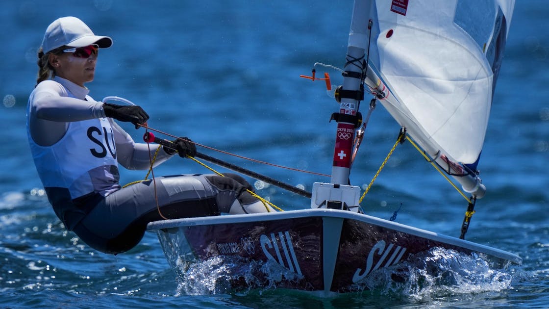 Segeln: Exploit von Maud Jayet, souveräner Start-Ziel-Sieg im 6. Lauf ...