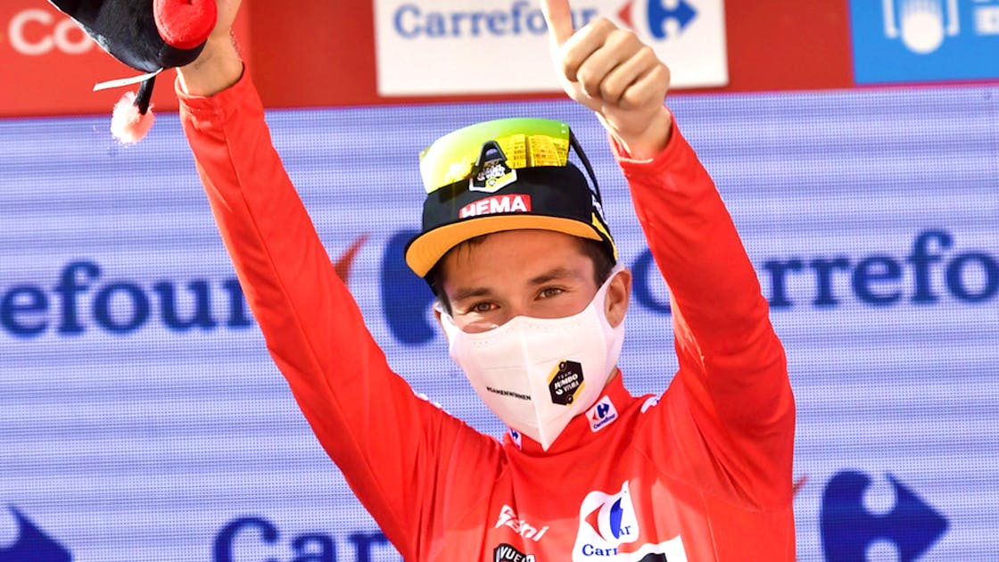 Vuelta : Le show Roglic fait exploser le peloton ! | blue News