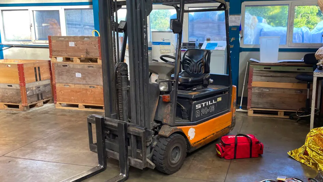 Arbeitsunfall: Unfall mit Gabelstapler in Appenzell – Mann schwer ...