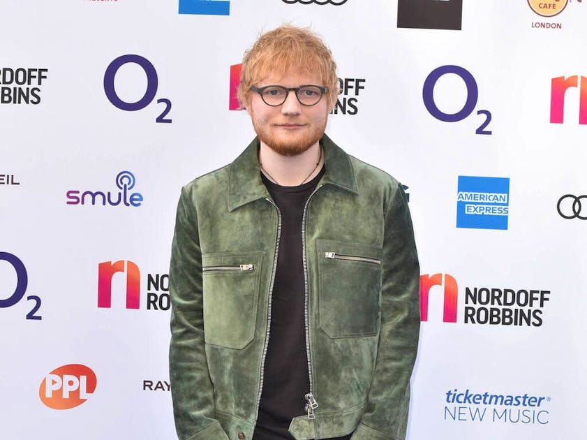 Promo en home office: Ed Sheeran a attrapé le Covid-19 | blue News