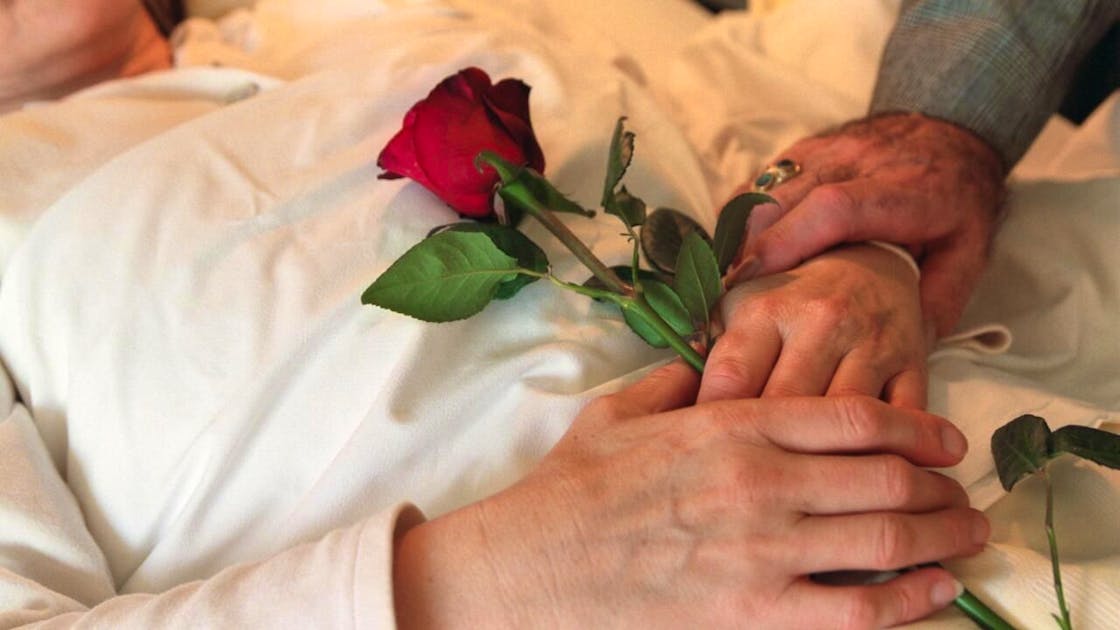 Sterbehilfe: 913 Leidende schieden letztes Jahr mit Exit-Hilfe aus dem ...