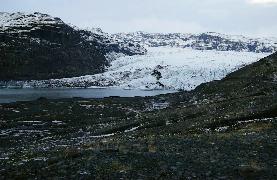 Reykjavik: Erhöhte vulkanische Aktivität nach starkem Erdbeben in ...