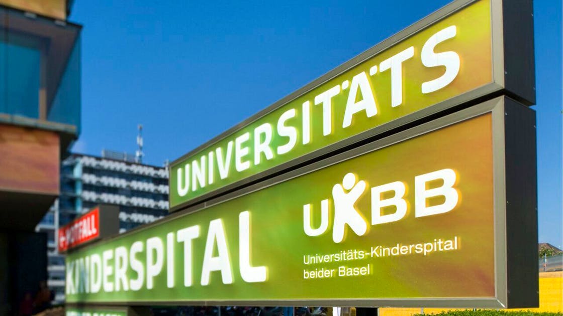 Gesundheitsversorgung: UKBB kassiert Millionen mit frisierter ...