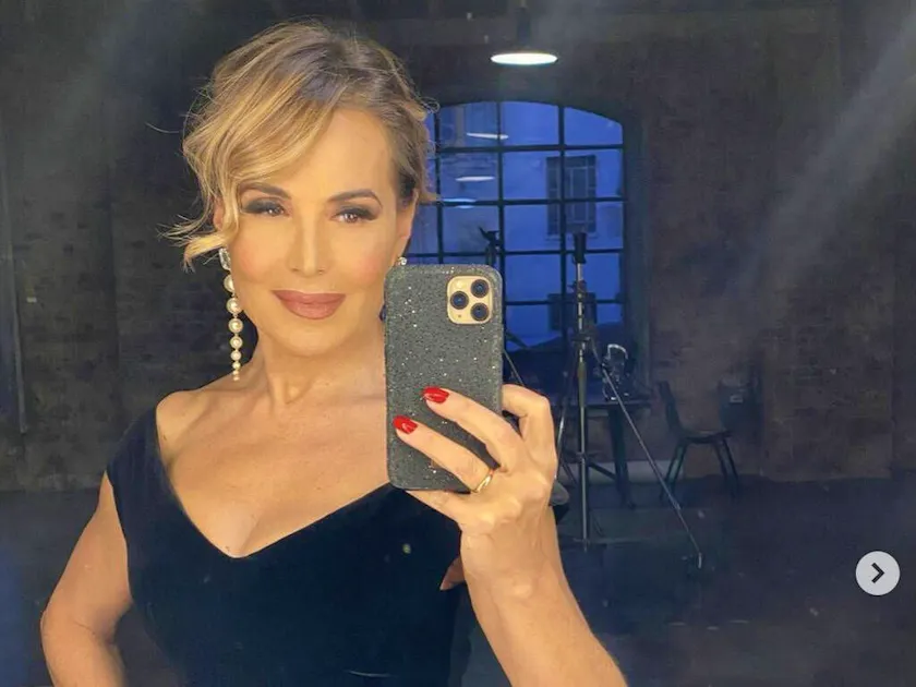 Intervista: Pamela Prati ha denunciato Barbara d'Urso per 5 milioni di ...