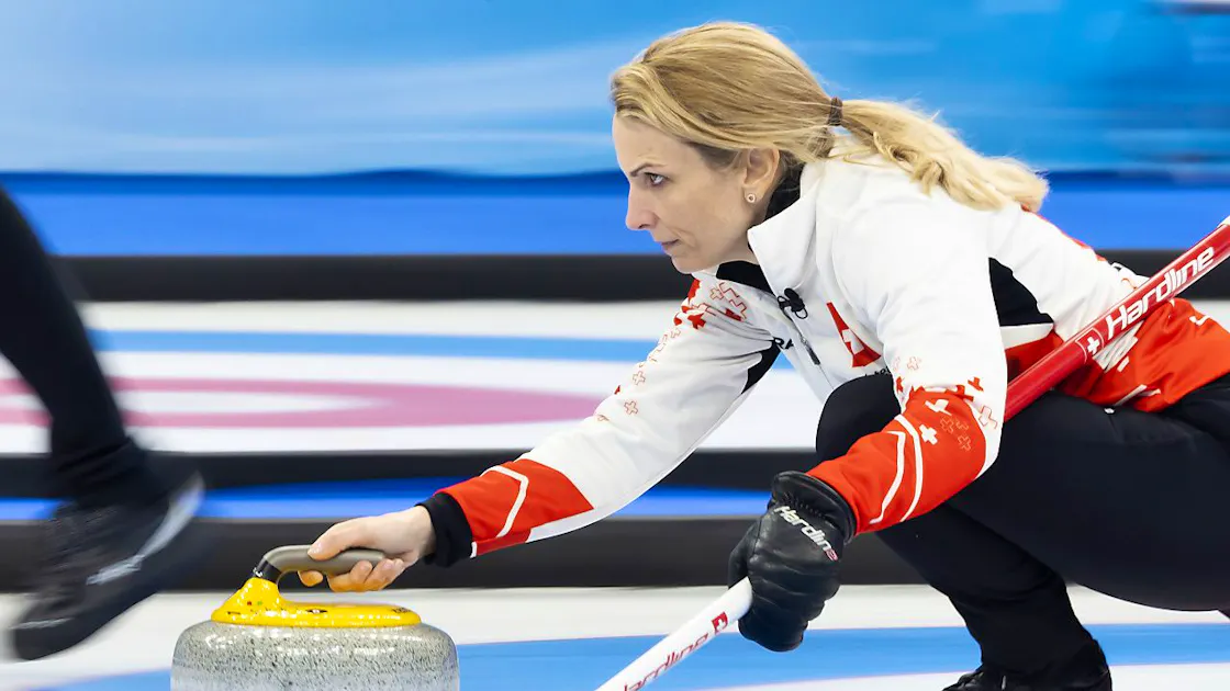 Curling: Kantersieg der Schweizer Curlerinnen zum WM-Start | blue News