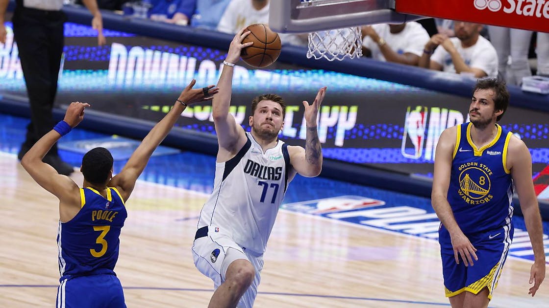 NBA: Dallas réduit l'écart contre Golden State | blue News