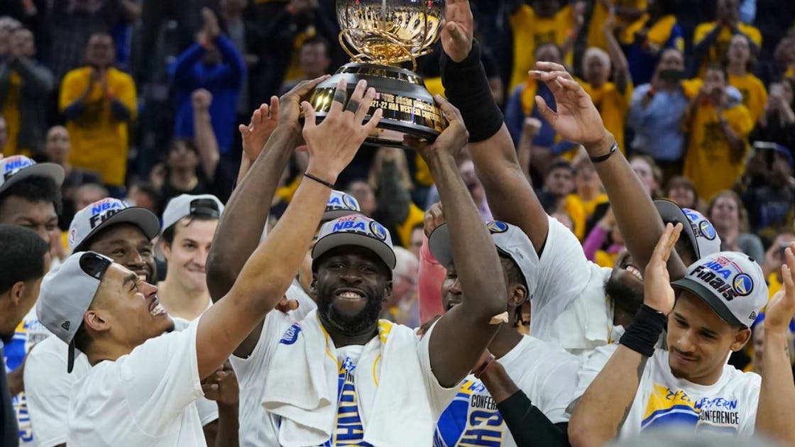 NBA: Golden State eliminiert Dallas und ist zurück in den Finals | blue ...