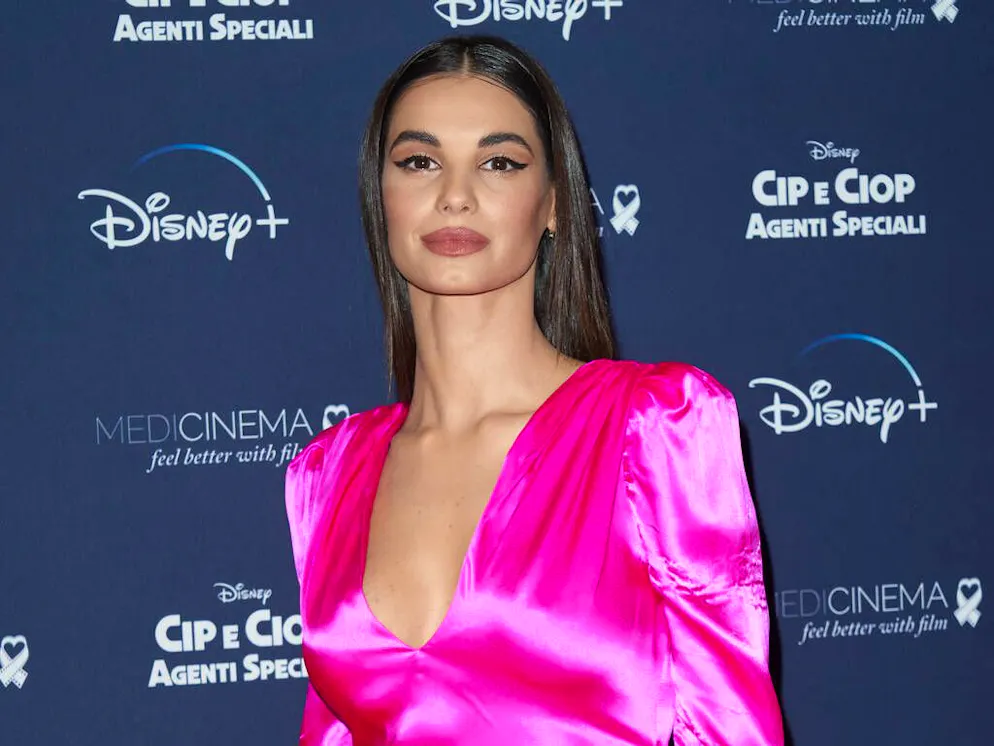 Serie TV: Francesca Chillemi su Viola come il mare: «Leggere le ...
