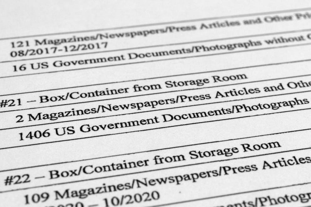 USA: Cosa ha trovato l'FBI da Trump? Desecretata la lista dei documenti | blue News