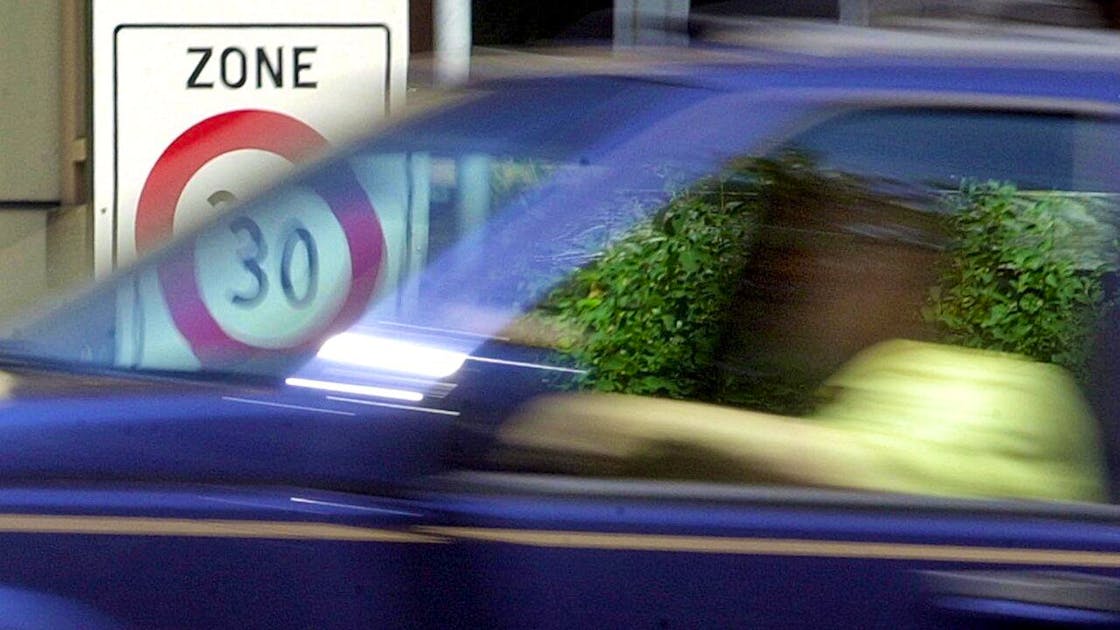 Après un tollé: Le National rétropédale sur les délits de chauffard ...