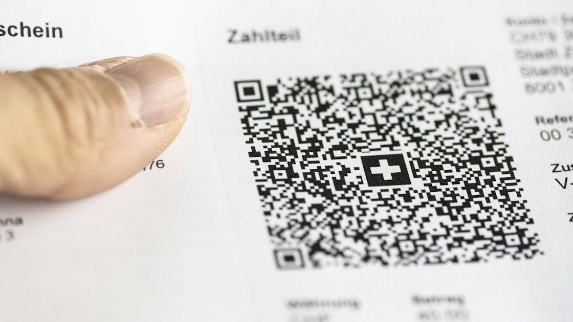 Dès vendredi: Les codes QR remplacent les bulletins de versement | blue ...