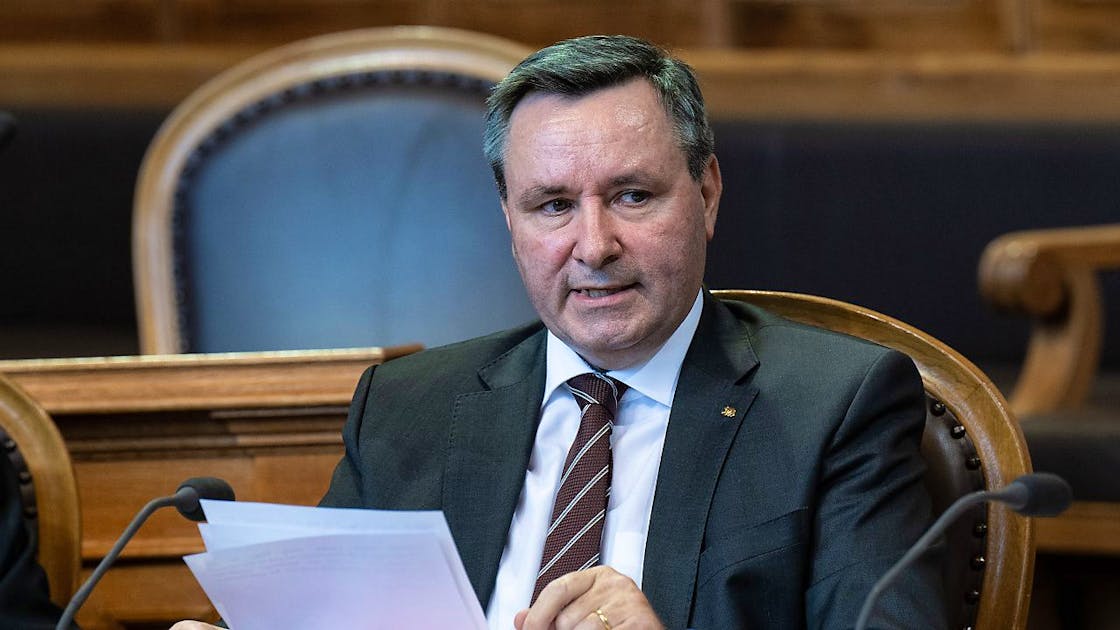 Dopo Maurer: Werner Salzmann si candida al Governo | blue News