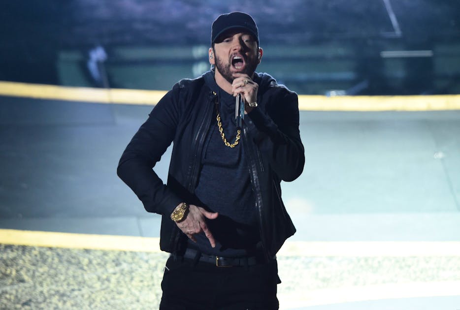 Il rapper compie 50 anni: Eminem, il prodigio bianco del rap che ha ...