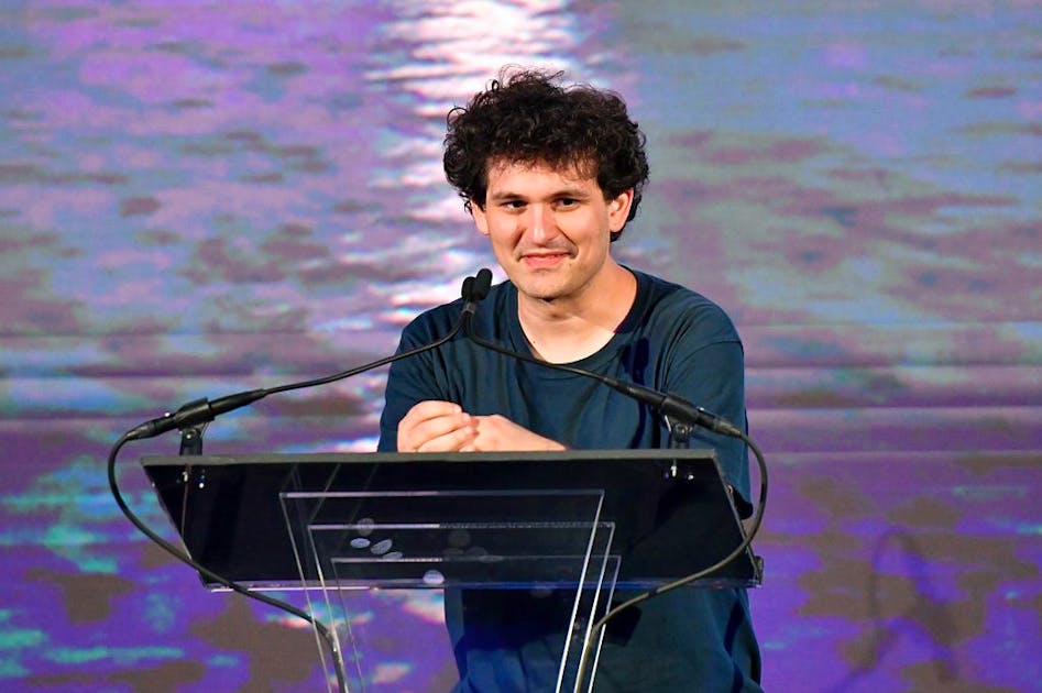 Sam Bankman-Fried: Gründer von Pleite-Kryptobörse FTX weist ...