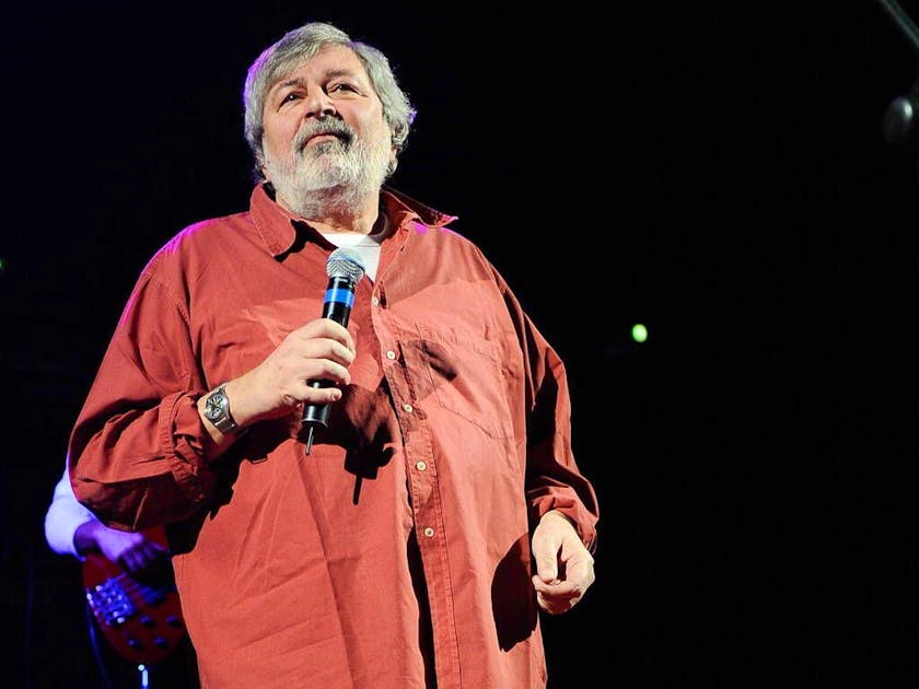 Album di cover: Francesco Guccini presenta «Canzoni da intorto» | blue News