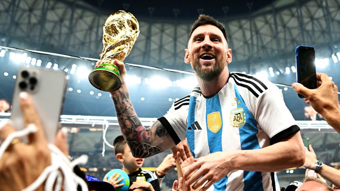 Über 50 Millionen Likes: Messi knackt mit Pokal-Bild Instagram-Rekord ...