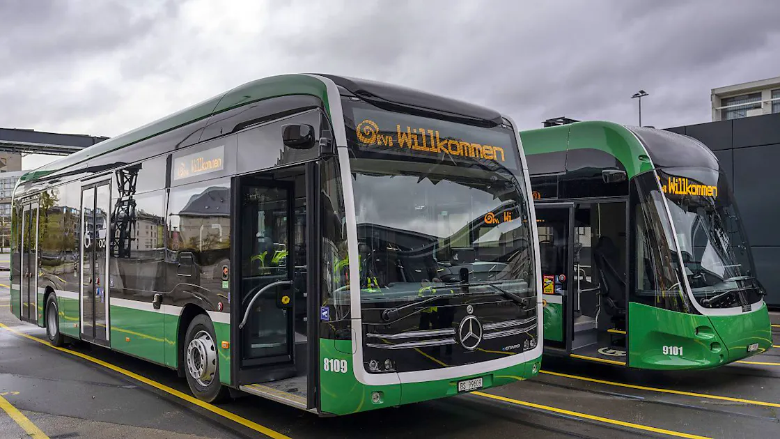 Öffentlicher Verkehr: In Basel verkehren ab sofort 19 neue E-Busse ...